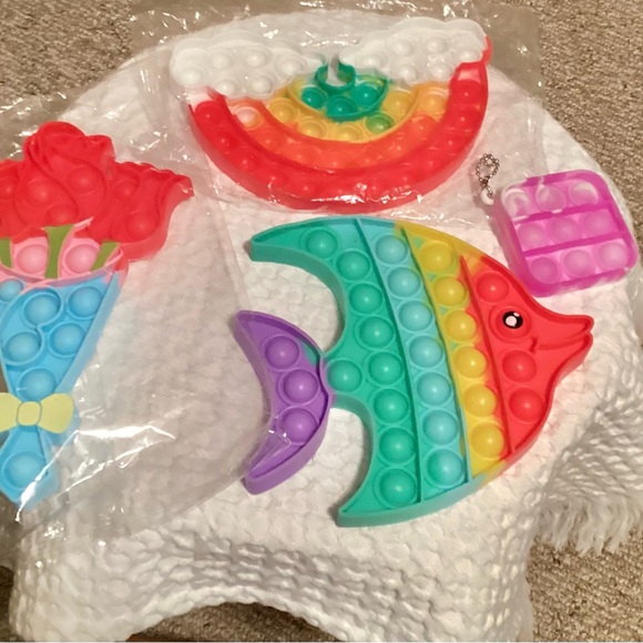Toys | Bundle Of Fidget Toys Fish Ice Cream Cone And Rainbow | Poshmark